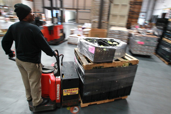 Ways to Reduce Injuries in the Material Handling Process | Material ...