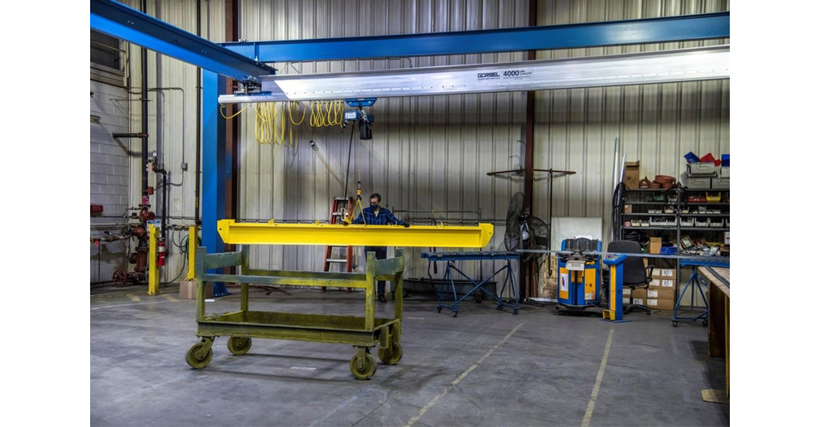 Hybrid Workstation Crane | MHL News