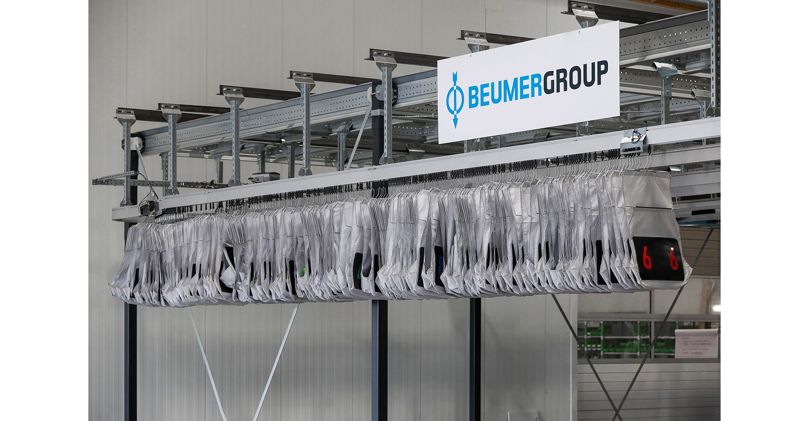 Handling Pouch System | Material Handling and Logistics