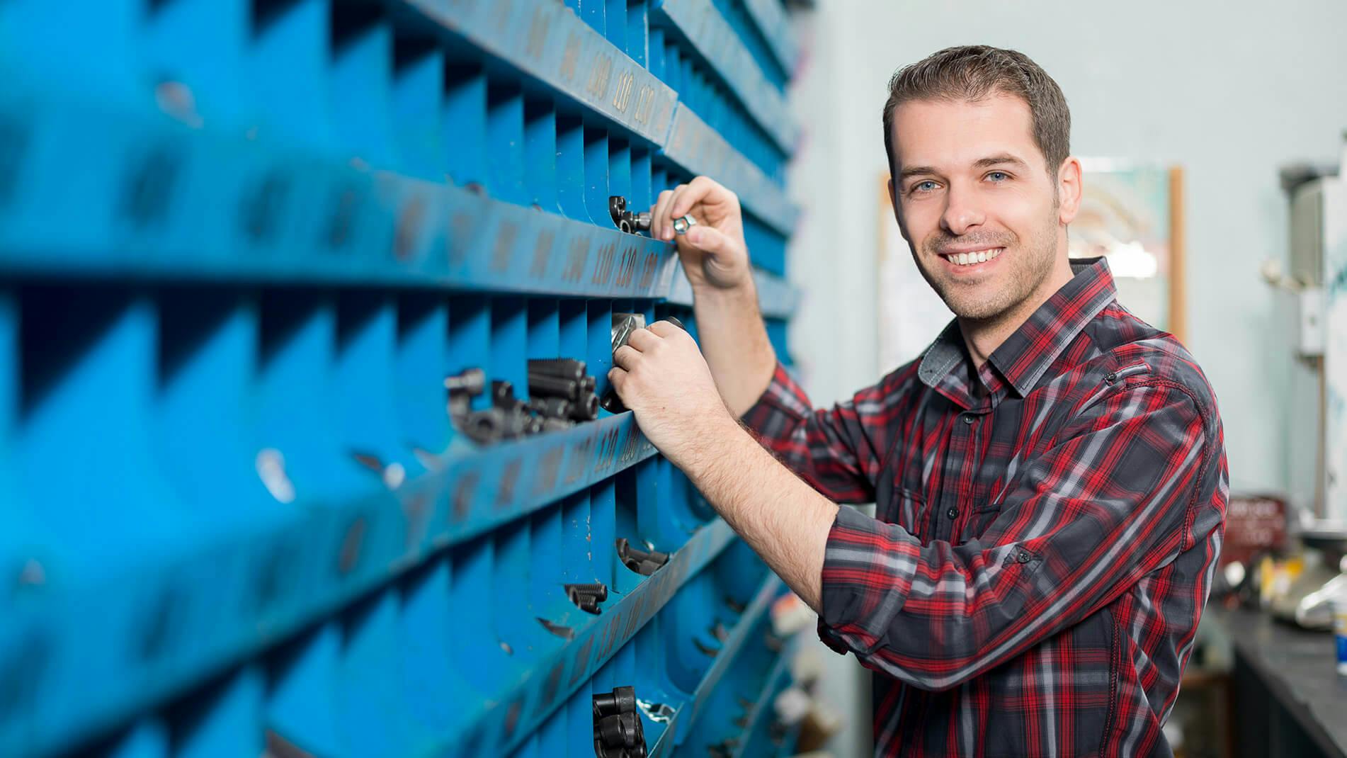 B2B Sales and Fulfillment Solution | Material Handling and Logistics